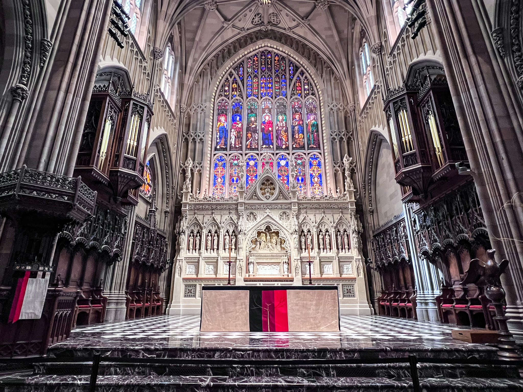 Lower Manhattan Historical Tour - Trinity Church & St. Paul's Chapel ...